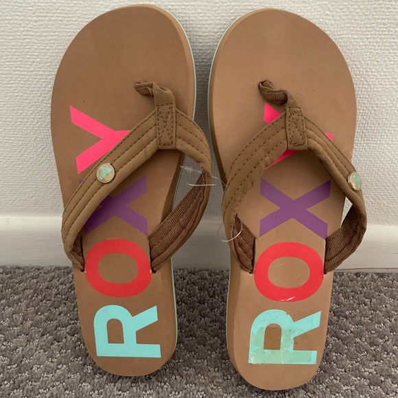 Roxy | Shoes | Roxy Flip Flop Sandals Womens Size 7 Nwot | Poshmark